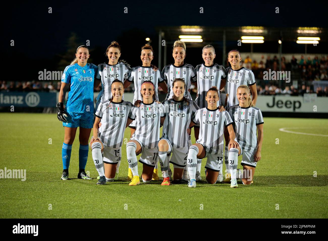 Juventus Women team during the football match Juventus Women and Racing ...