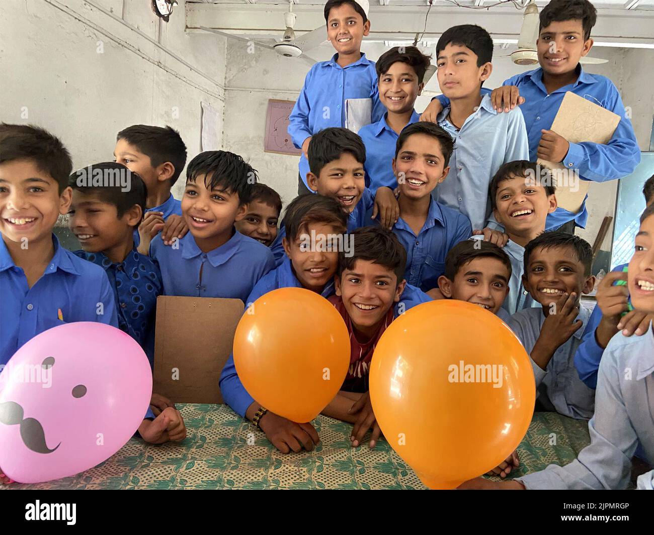 Pakistani school classrooms hi-res stock photography and images - Alamy