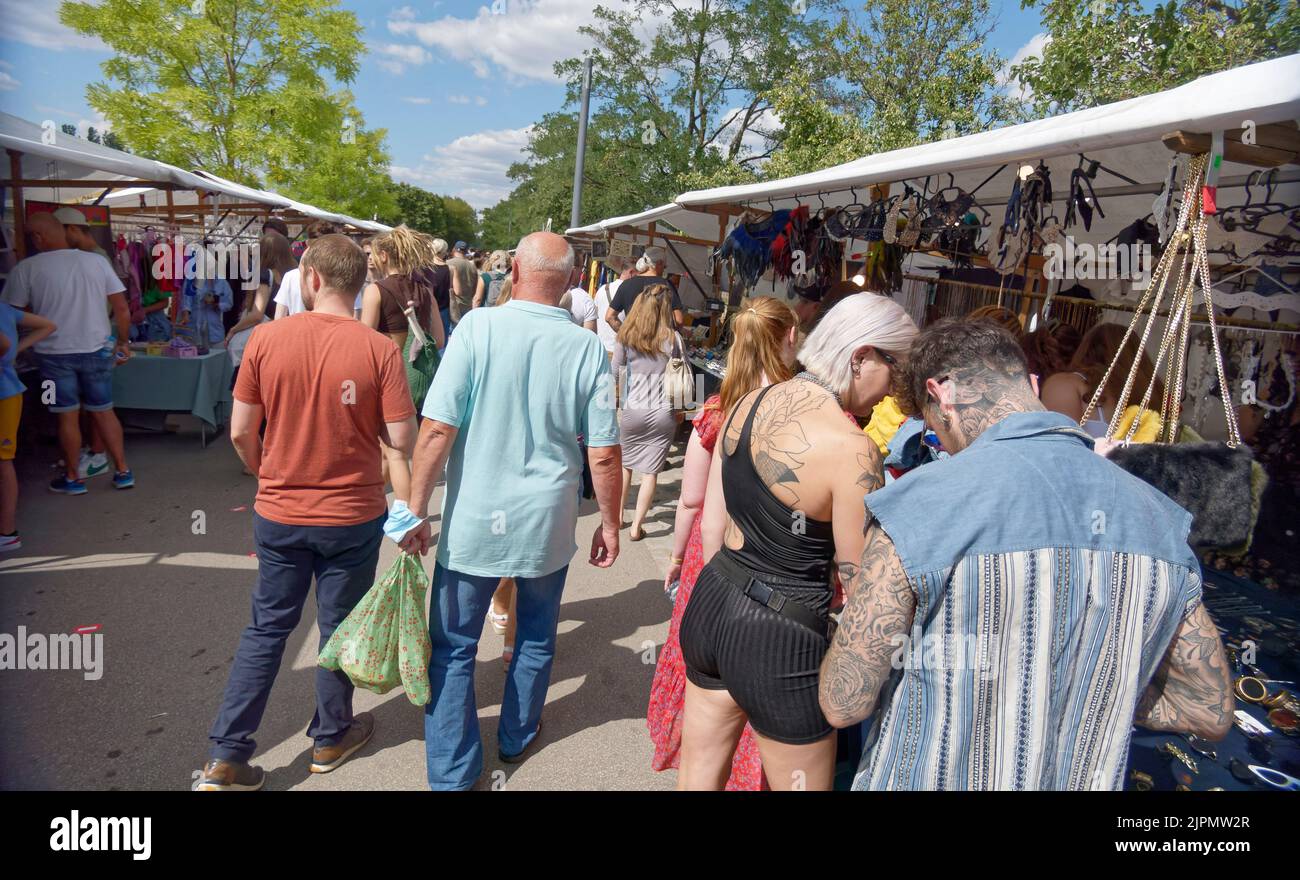 Messe Flohmarkt In Berlin , Flohmarkt und Trödelmarkt – AYQC
