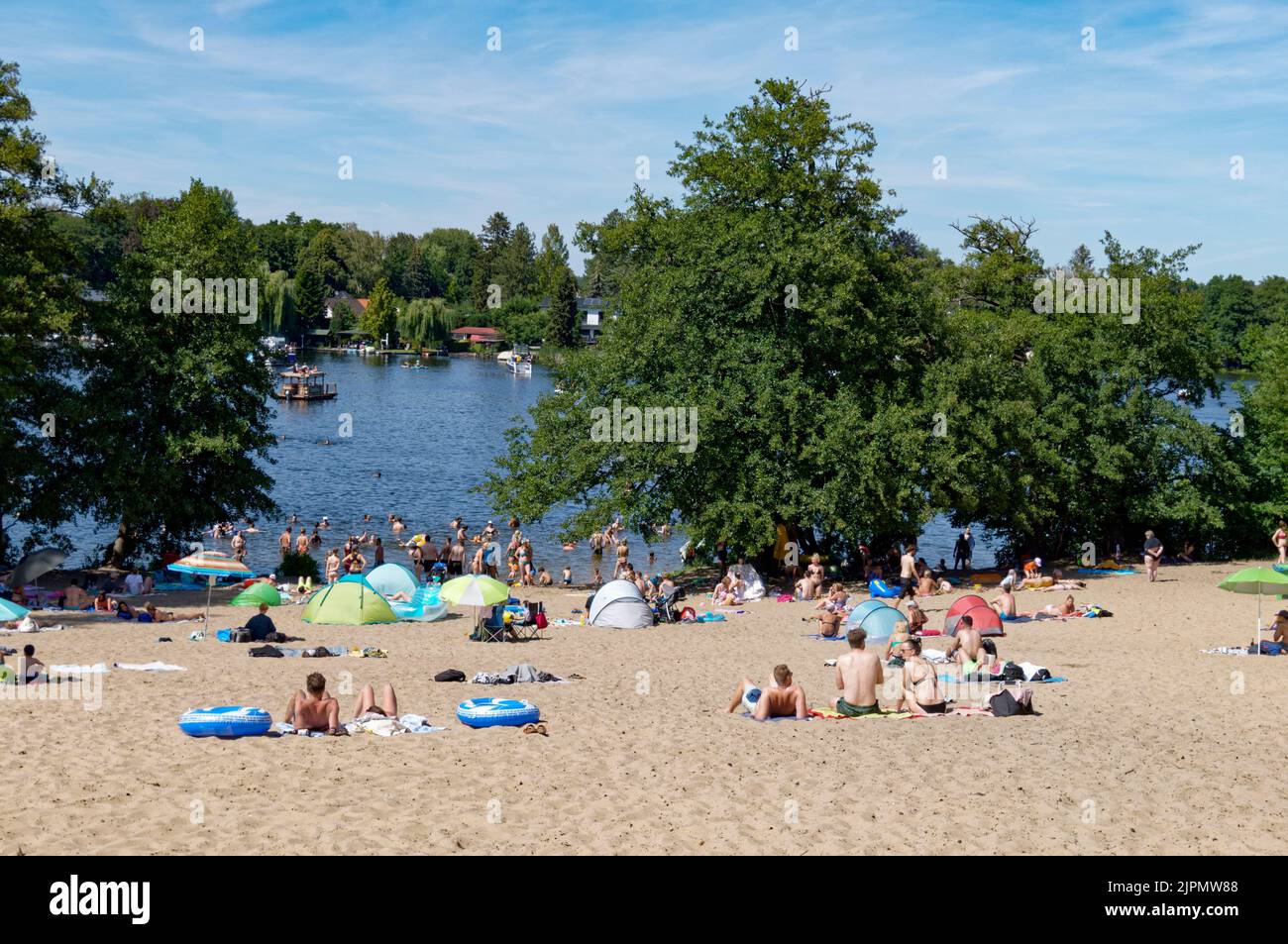 Kleiner sandstrand hi-res stock photography and images - Alamy