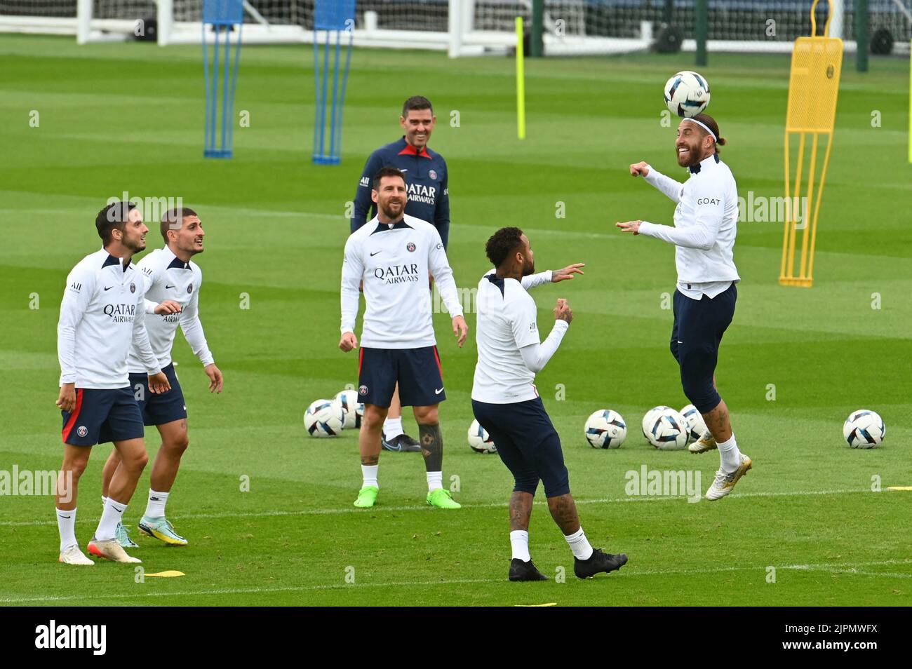 From left to right Pablo Sarabia, Marco Verrati, Lionel Messi, Neymar ...