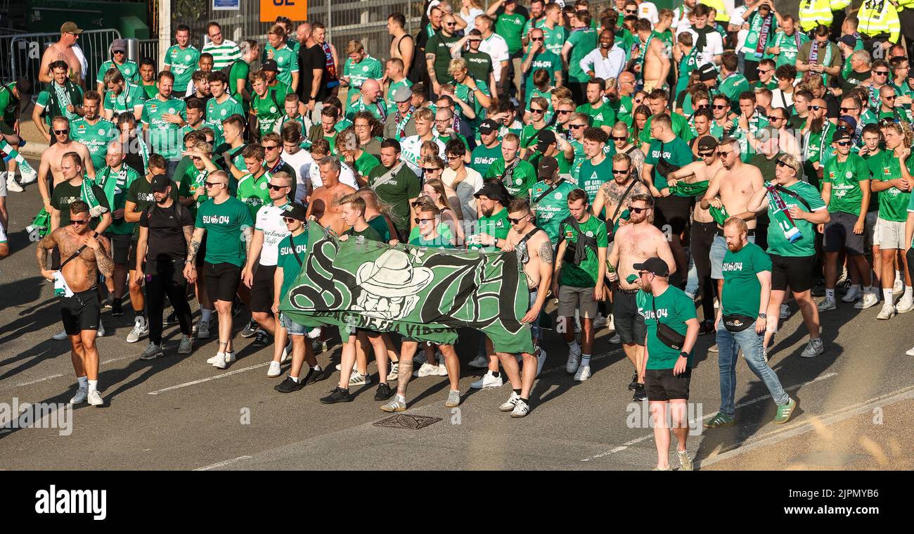 London, UK. 18th Aug, 2022. Viborg FF fans arrive before the UEFA ...