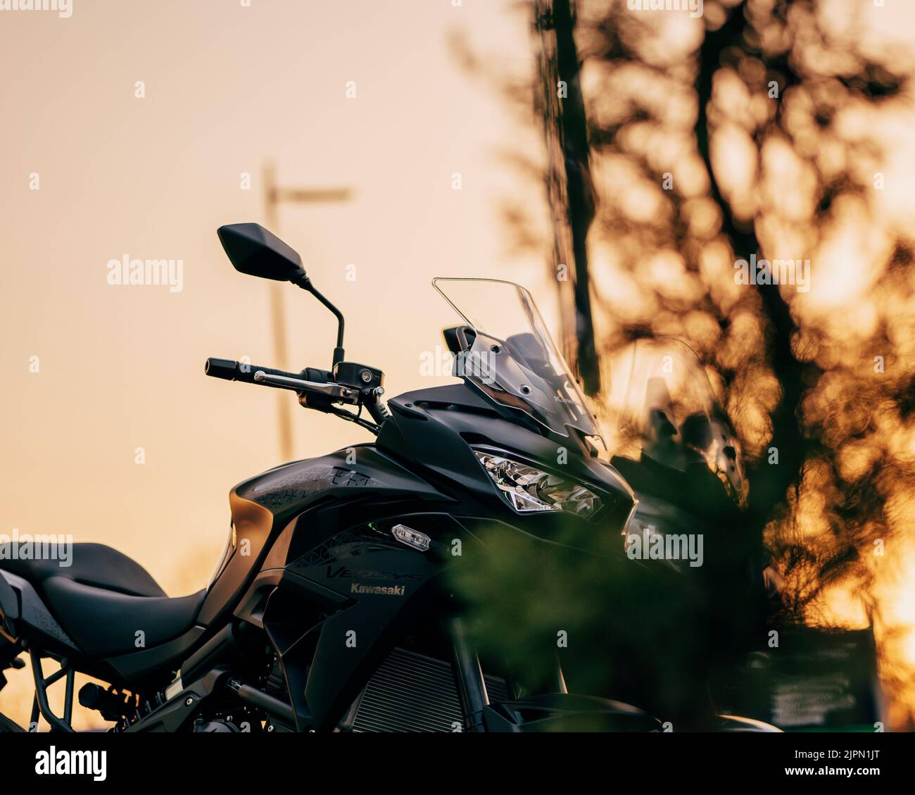 Automotivewheel hi-res stock photography and images - Alamy