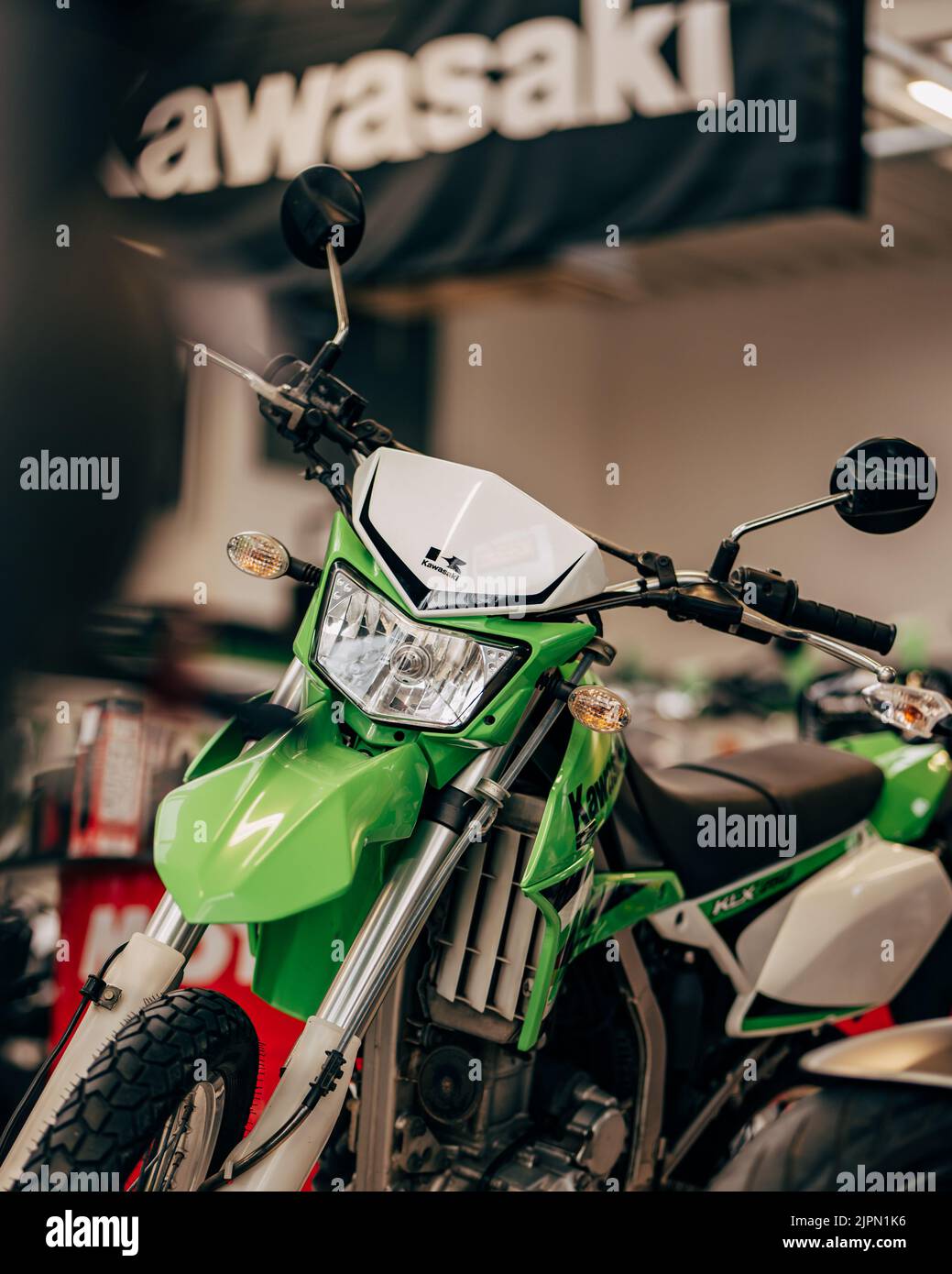 Automotivewheel hi-res stock photography and images - Alamy