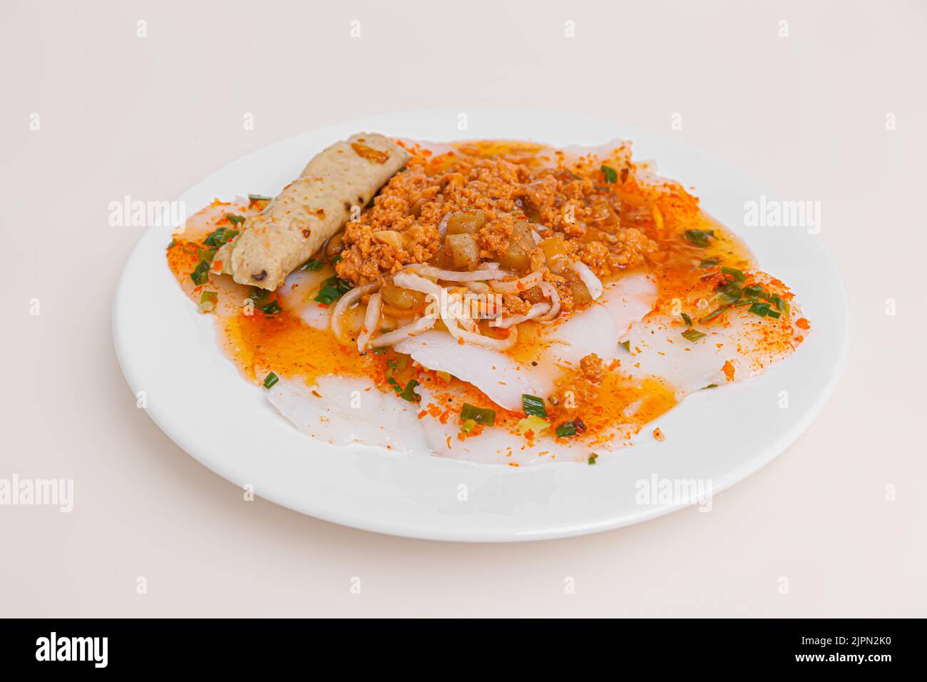 Banh Beo, Vietnamese steamed rice cakes also known as water fern cakes ...