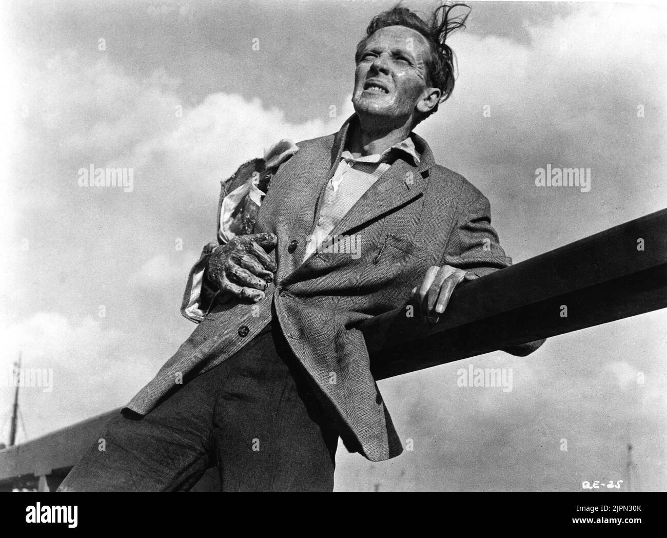 RICHARD WORDSWORTH in THE QUATERMASS XPERIMENT (UK) / THE CREEPING ...