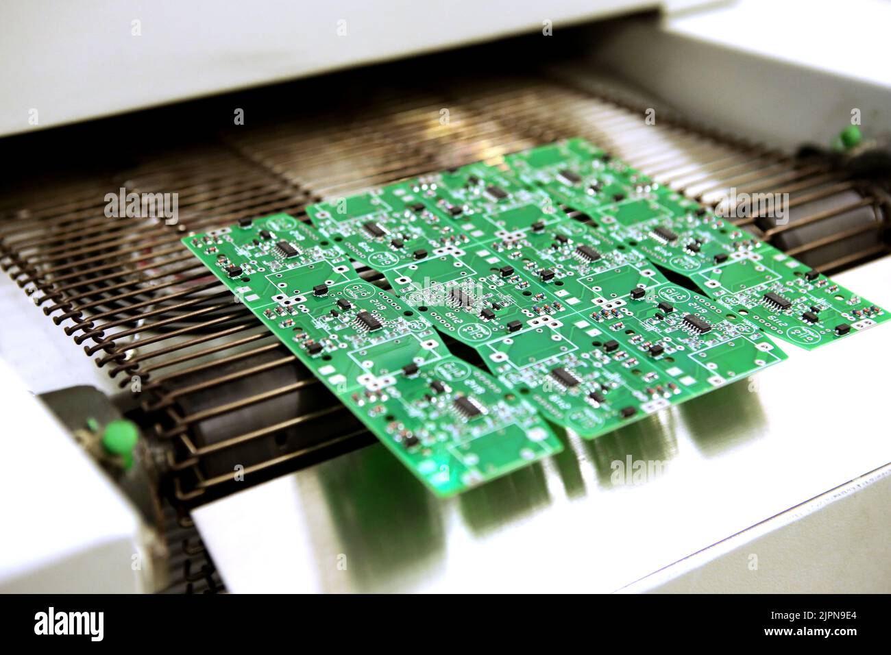 PCB drying technology. The finished board leaves the drying oven along ...