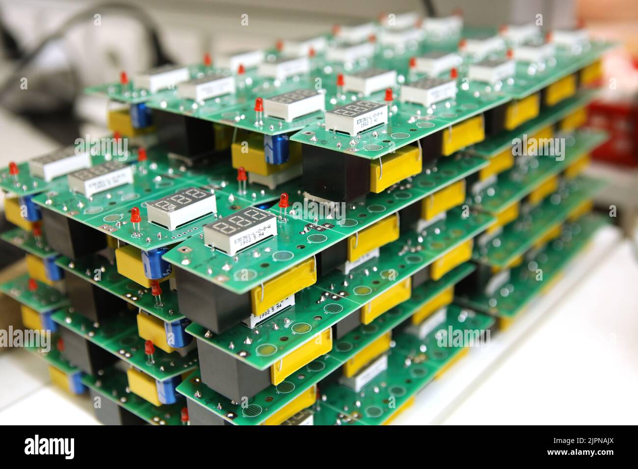 Electrical boards with parts for manual assembly of an electrical ...