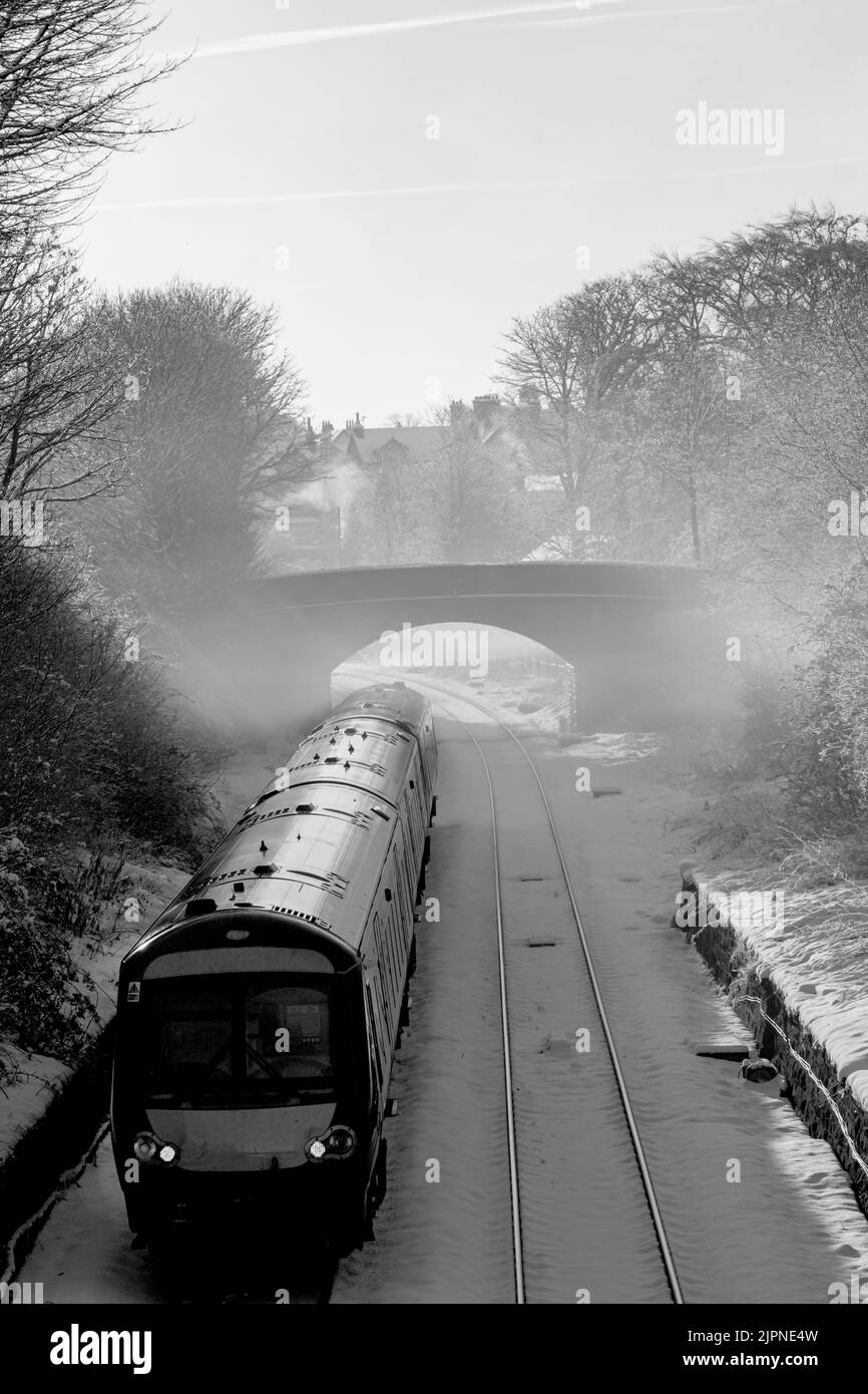 Harrogate railway hi-res stock photography and images - Alamy