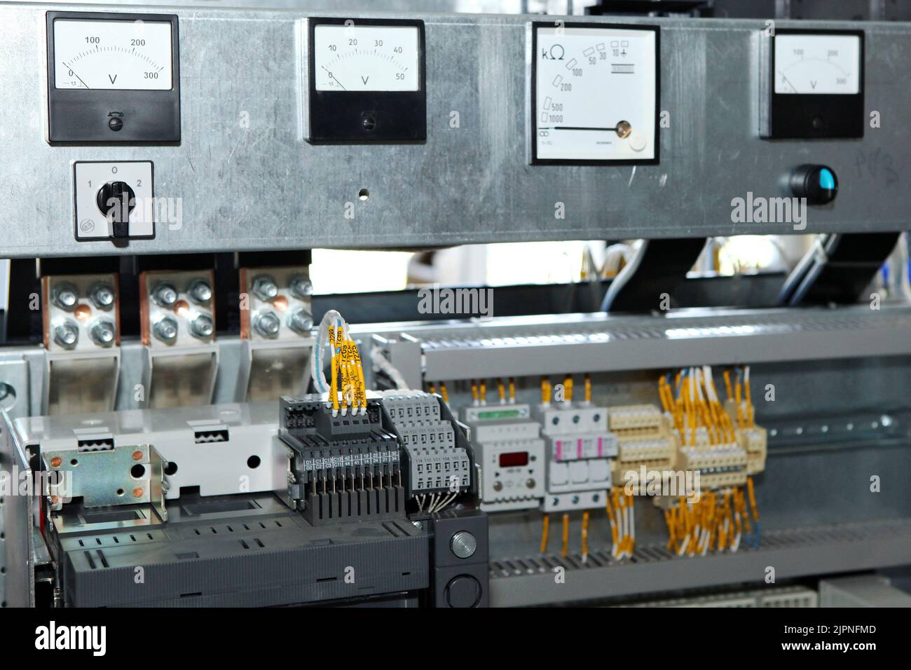 Electical relay switch hi-res stock photography and images - Alamy