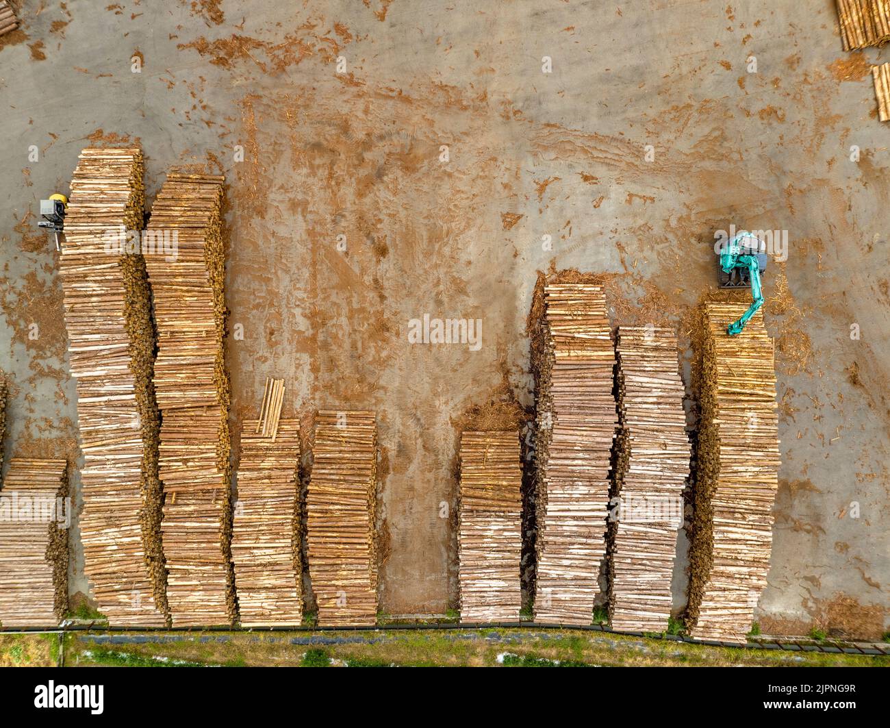 Heavy equipment yard hi-res stock photography and images - Alamy