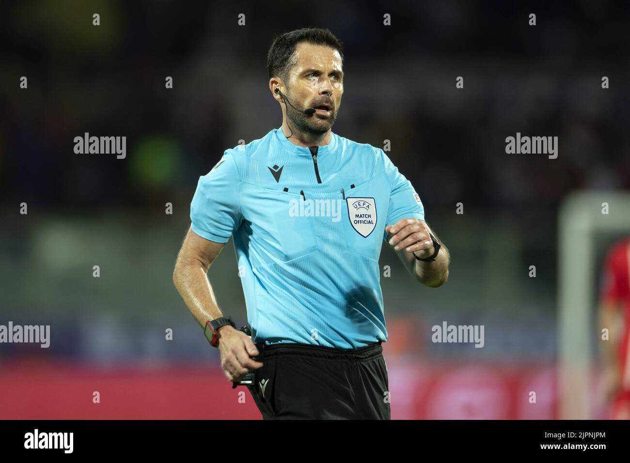 Referee daniel stefanski hi-res stock photography and images - Alamy