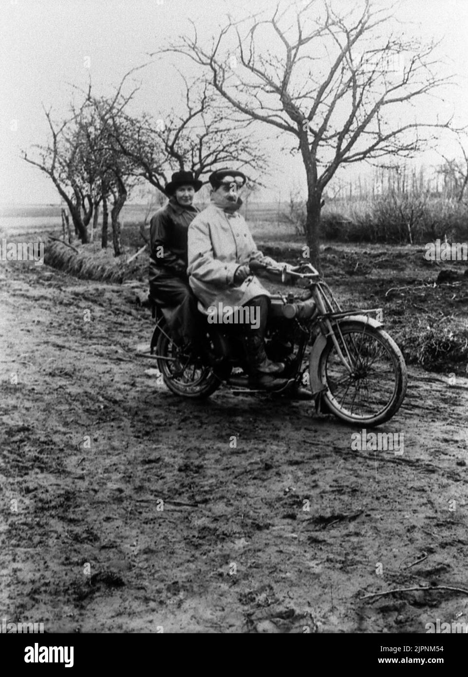 The travel preacher for EFS Vilhelm Lindberg and his wife Helga ...