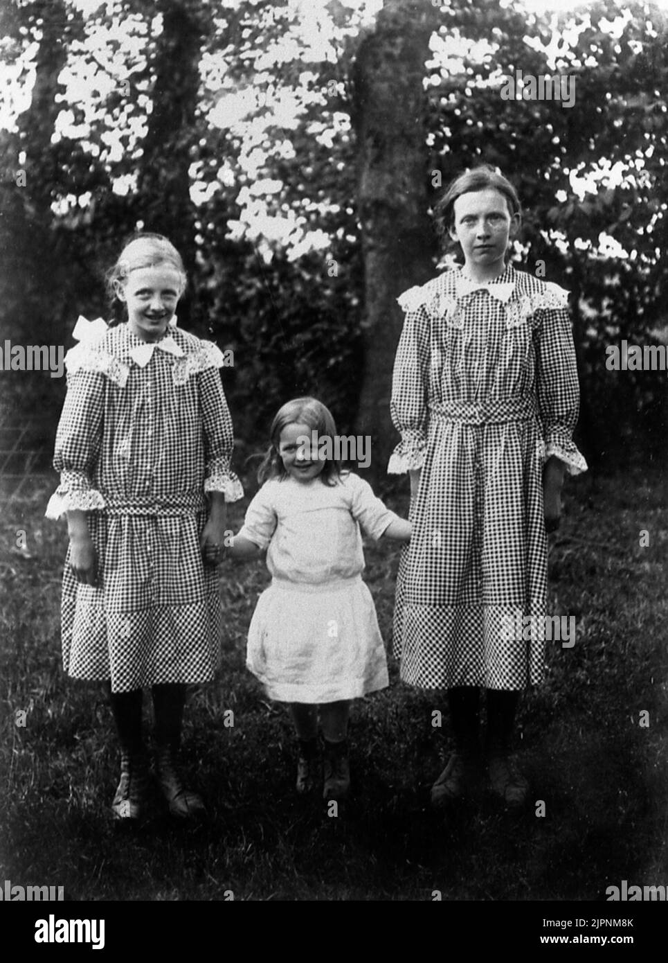 Hilda East's children: Greta Ström, Karin Rydberg and Astrid Tilander ...