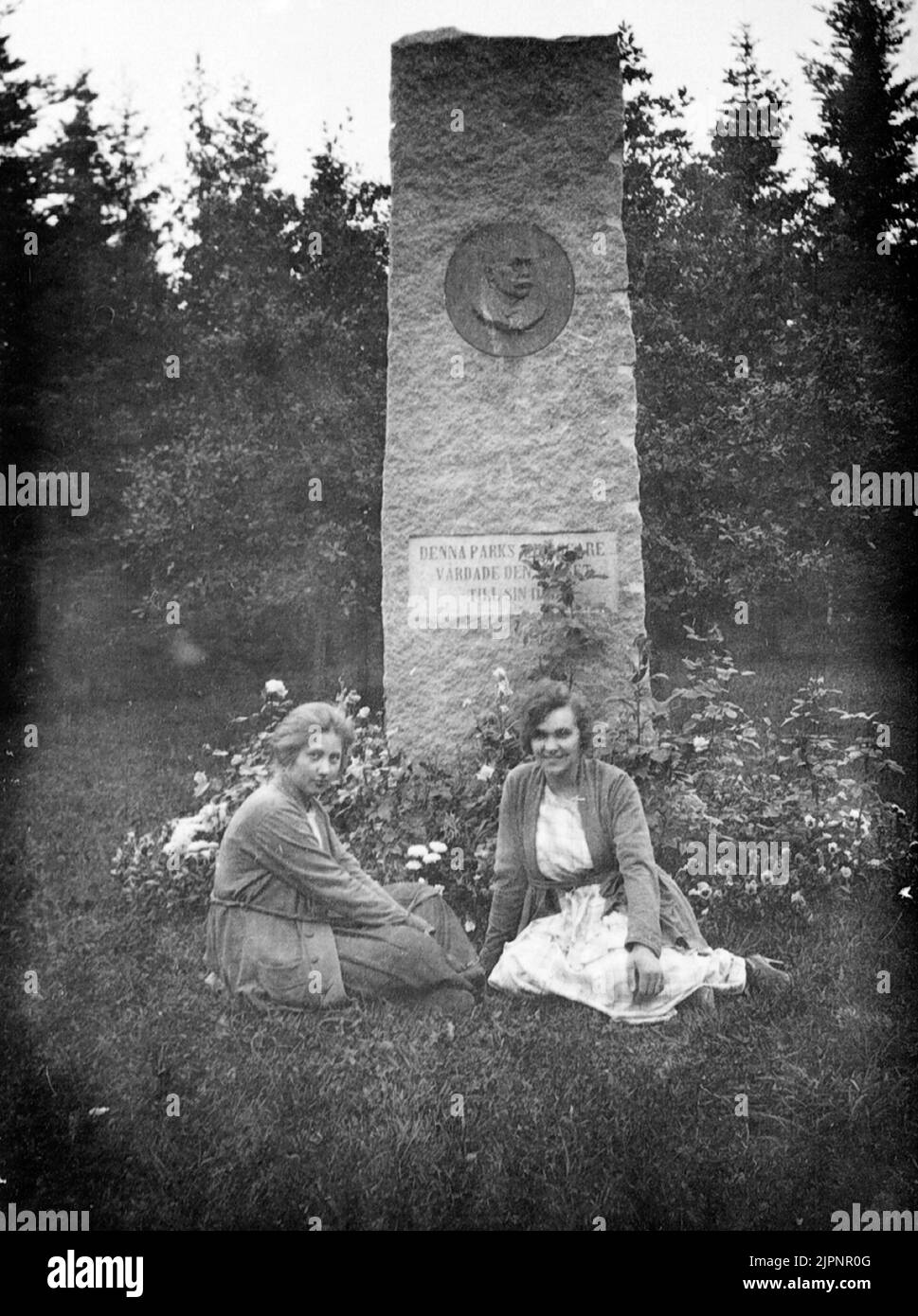 Memory and women hi-res stock photography and images - Alamy