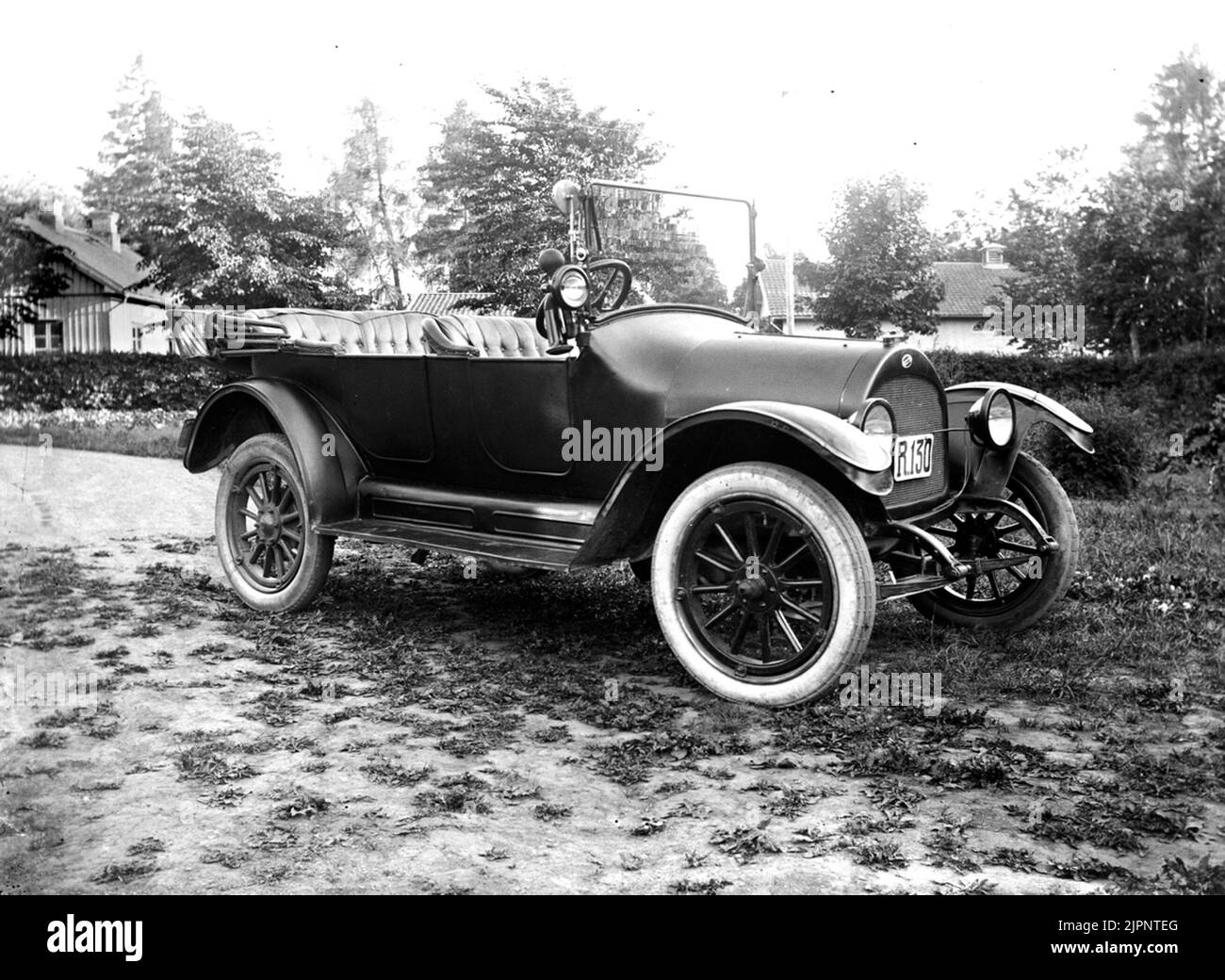 Overland R130 from the front. Overland R130 framifrån Stock Photo - Alamy