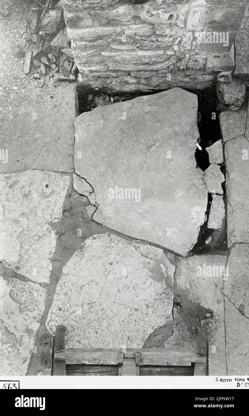 Cross quadrant. The location of the n. (See Figure 334). The hob under ...