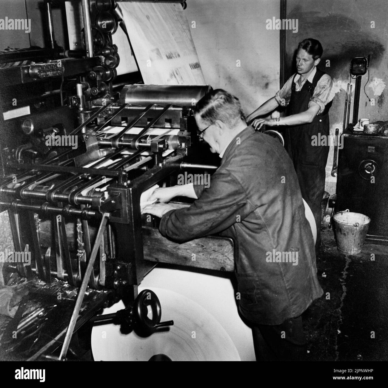 Newspaper printing hi-res stock photography and images - Alamy