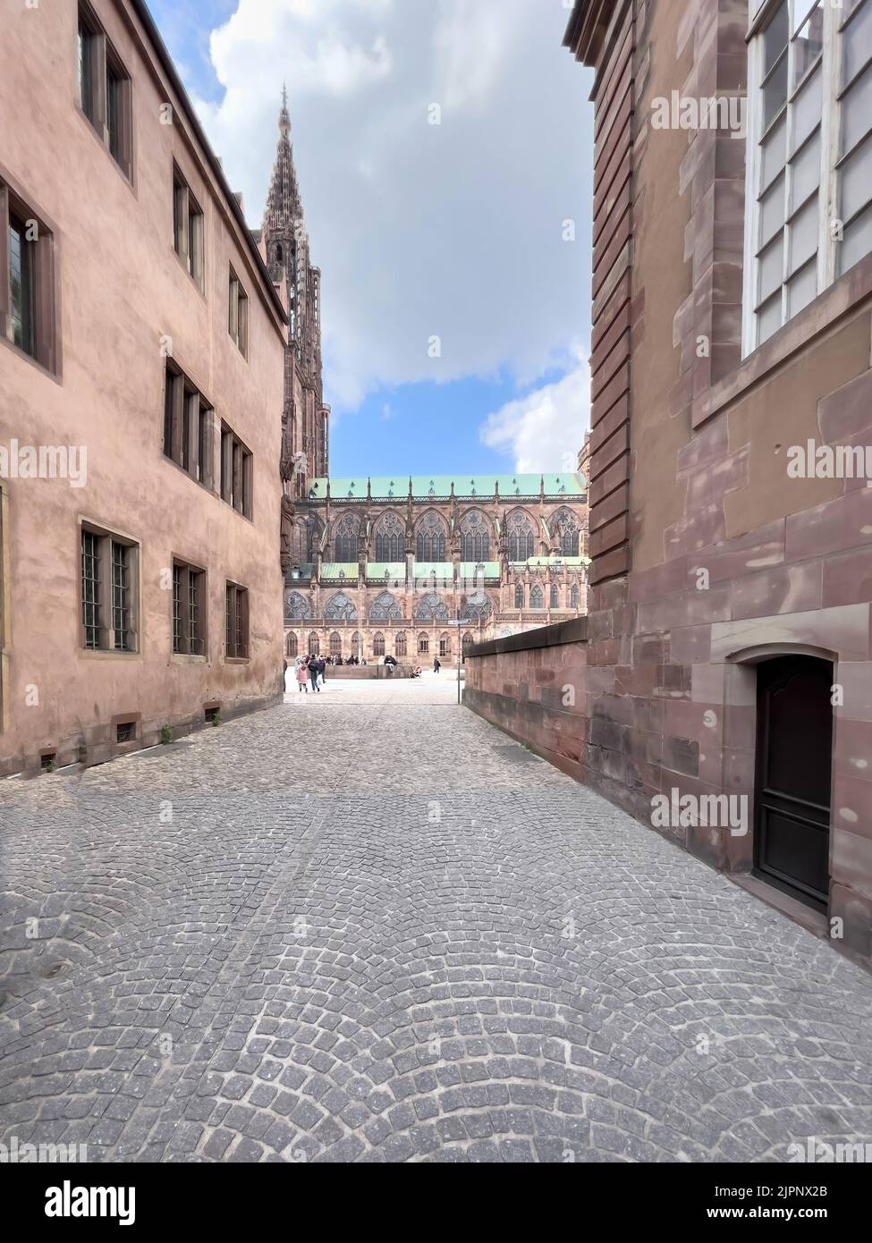 Rue rohan and strasbourg cathedral hi-res stock photography and images ...