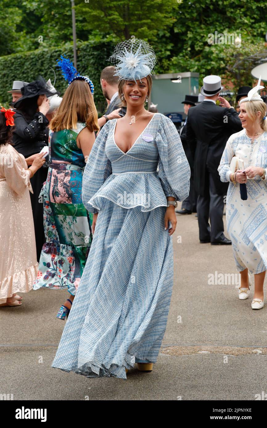 Love island itv cast hi-res stock photography and images - Alamy