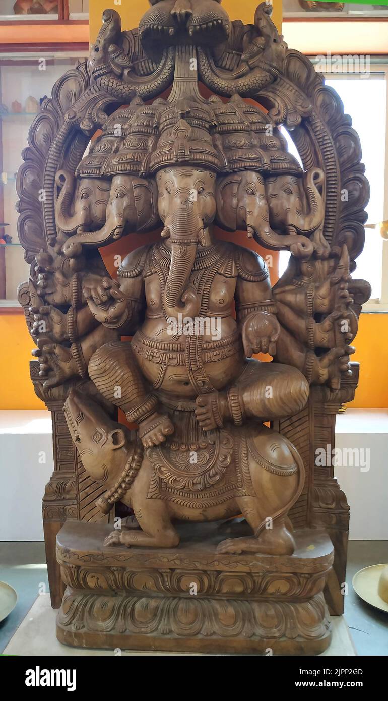 Five Trunk Ganesha Stock Photo - Alamy