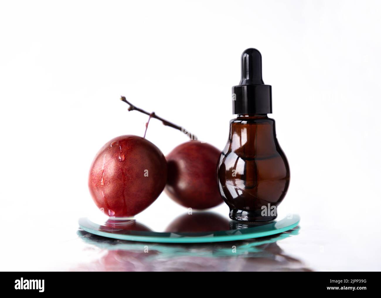 Plum extract hi-res stock photography and images - Alamy
