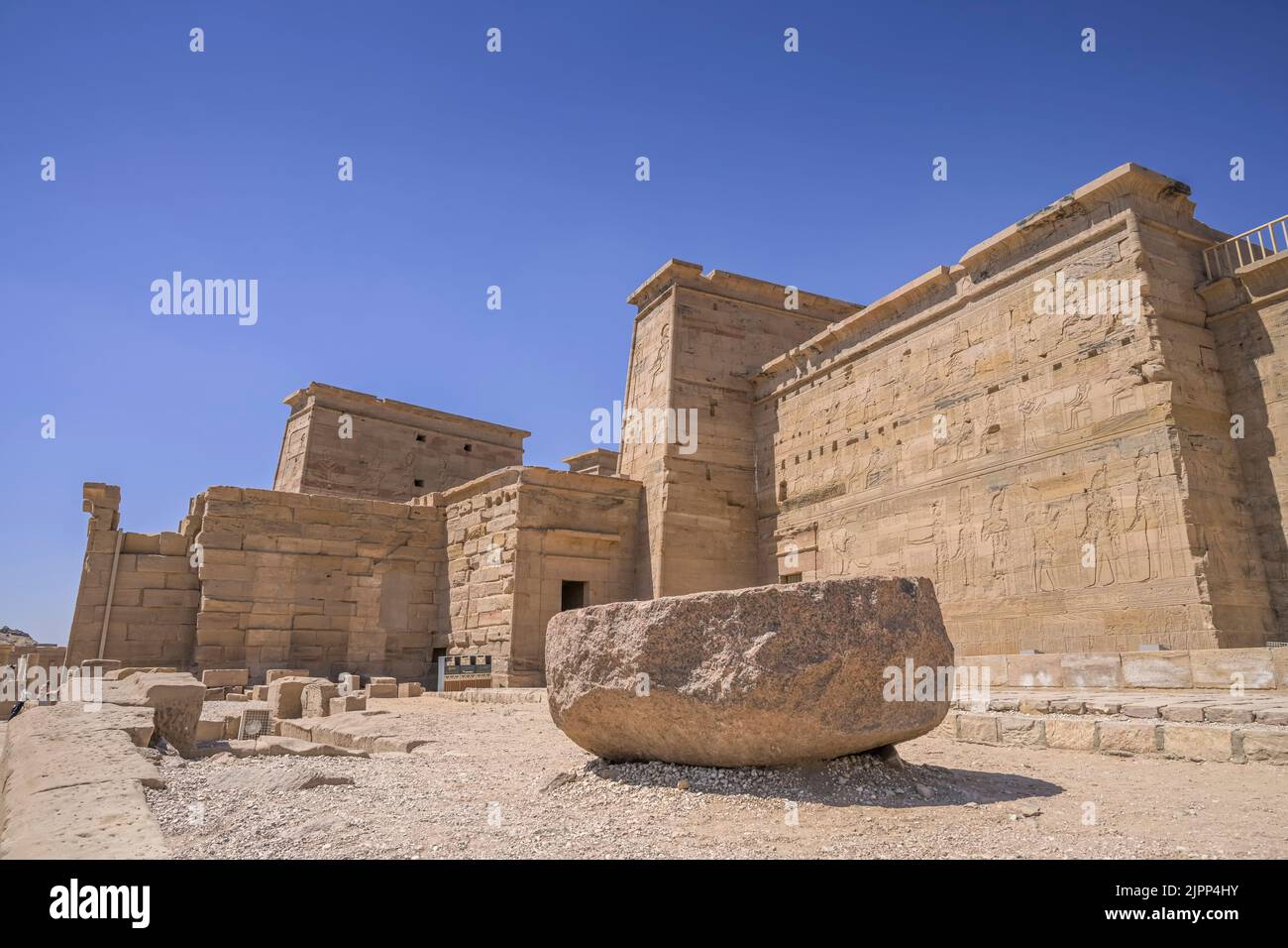 Isis-Tempel, Westfassade, Tempelanlage Philae, Assuan, Ägypten Stock ...