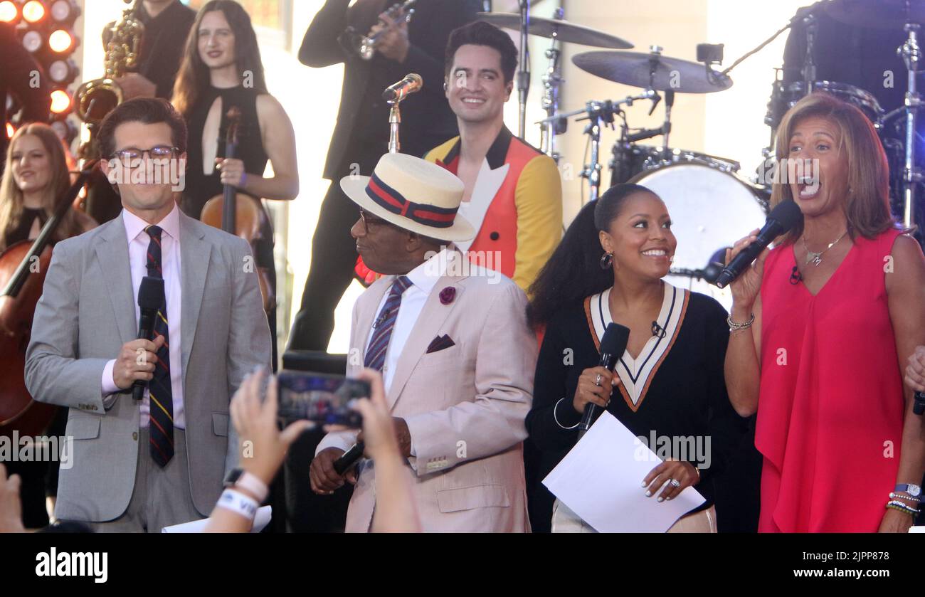 Panic! At The Disco Performing On The Today Show Citi Summer Concert ...