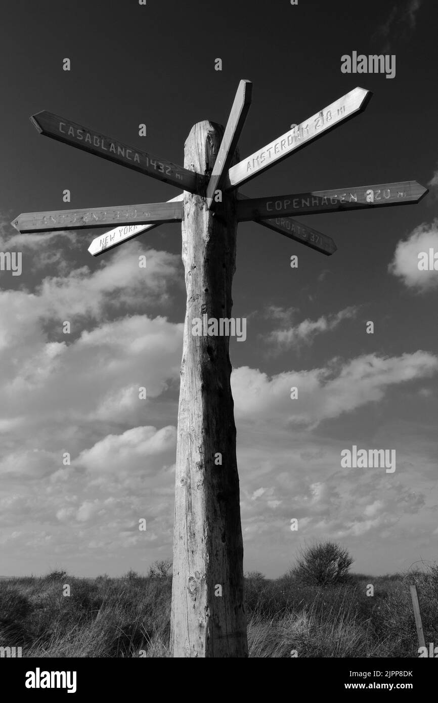 View over the Humber Estuary from Spurn Point, East Riding of Yorkshire ...