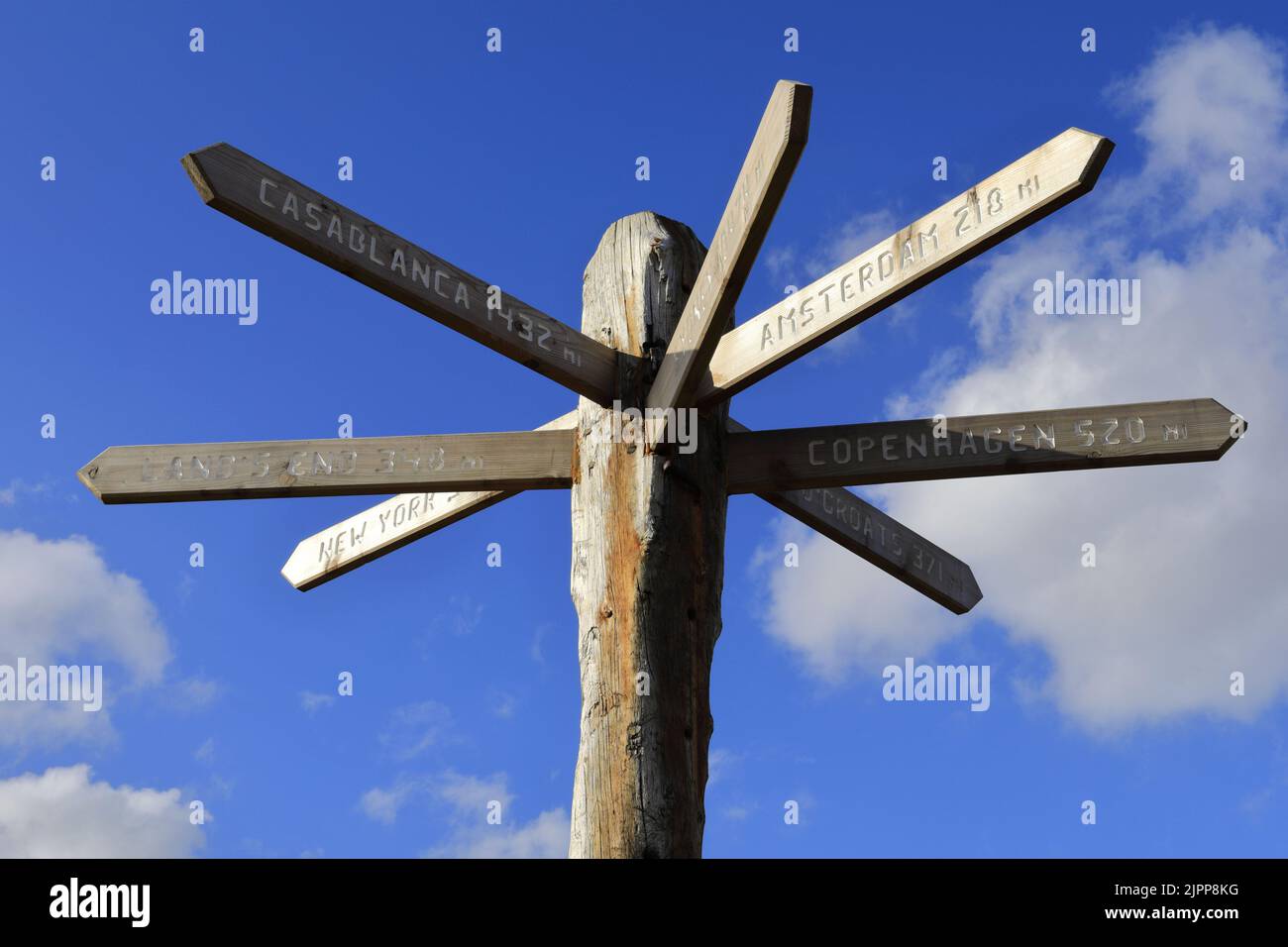Humber vessel traffic service hi-res stock photography and images - Alamy