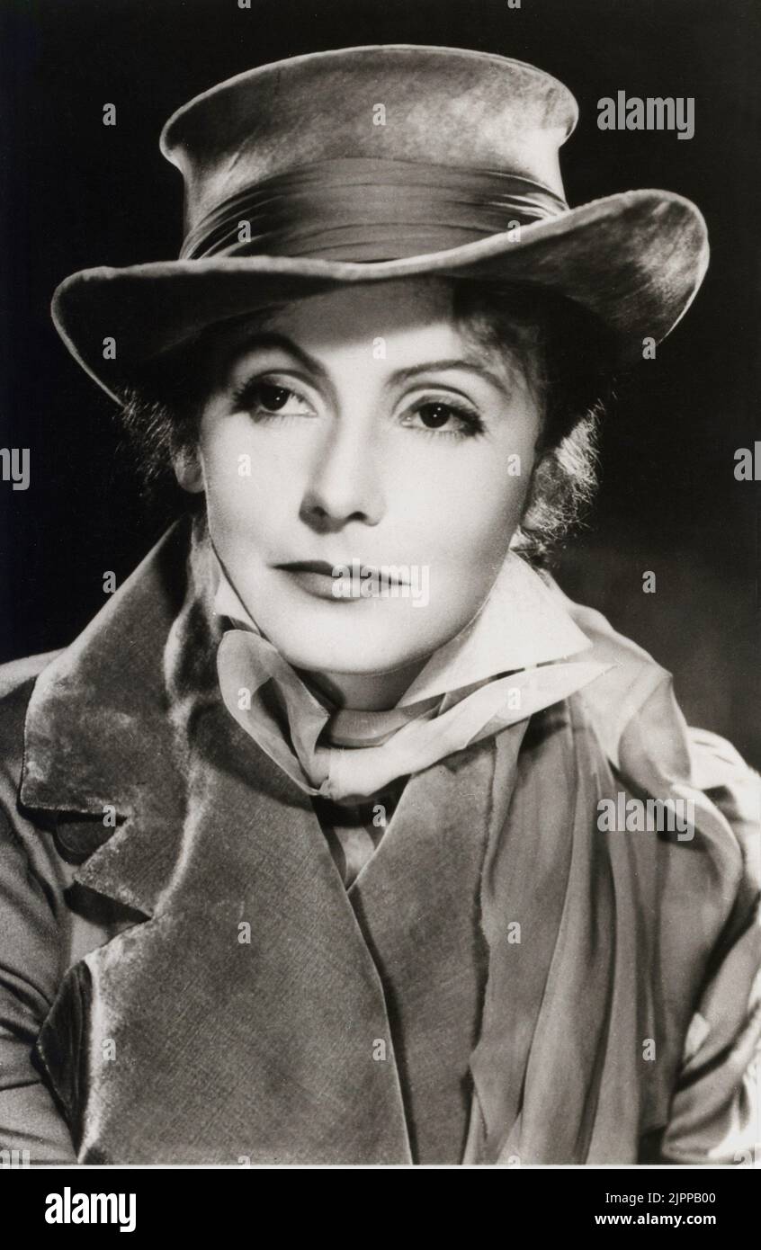 1937 , USA : The actress GRETA GARBO in CONQUEST ( Maria Walewska ) by ...