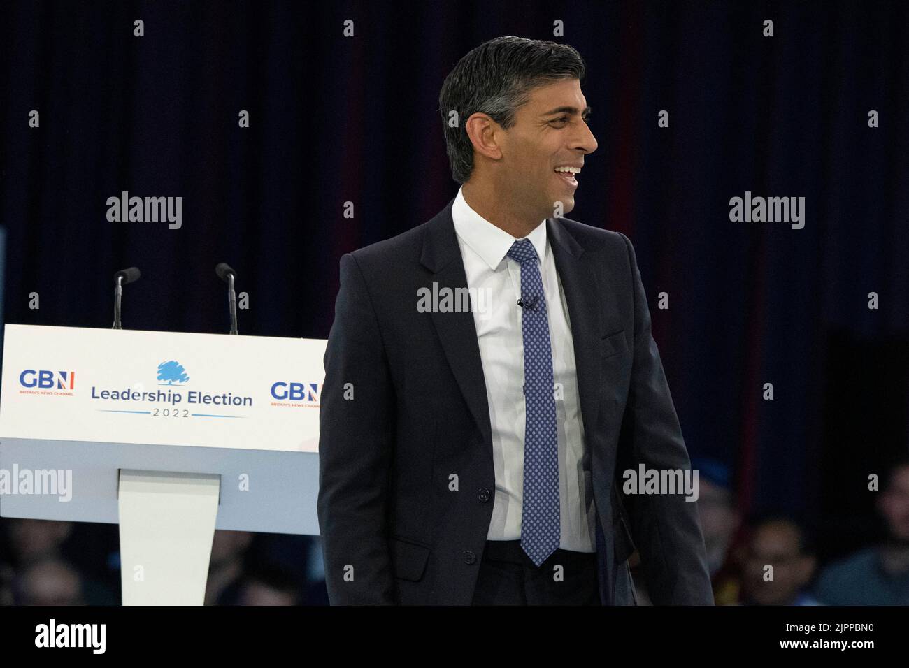 Liz truss and rishi sunak debate hi-res stock photography and images ...