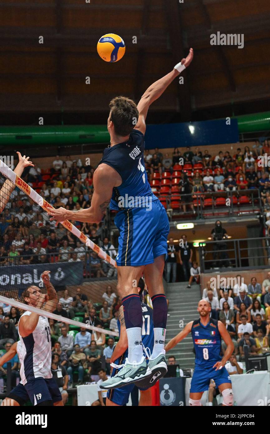 Cuneo, Cuneo, Italy, August 18, 2022, Francesco Recine (Italy) during ...