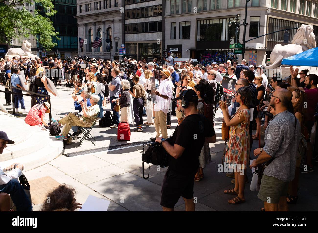 New York, NY, USA. 19th Aug, 2022. The literary free speech ...