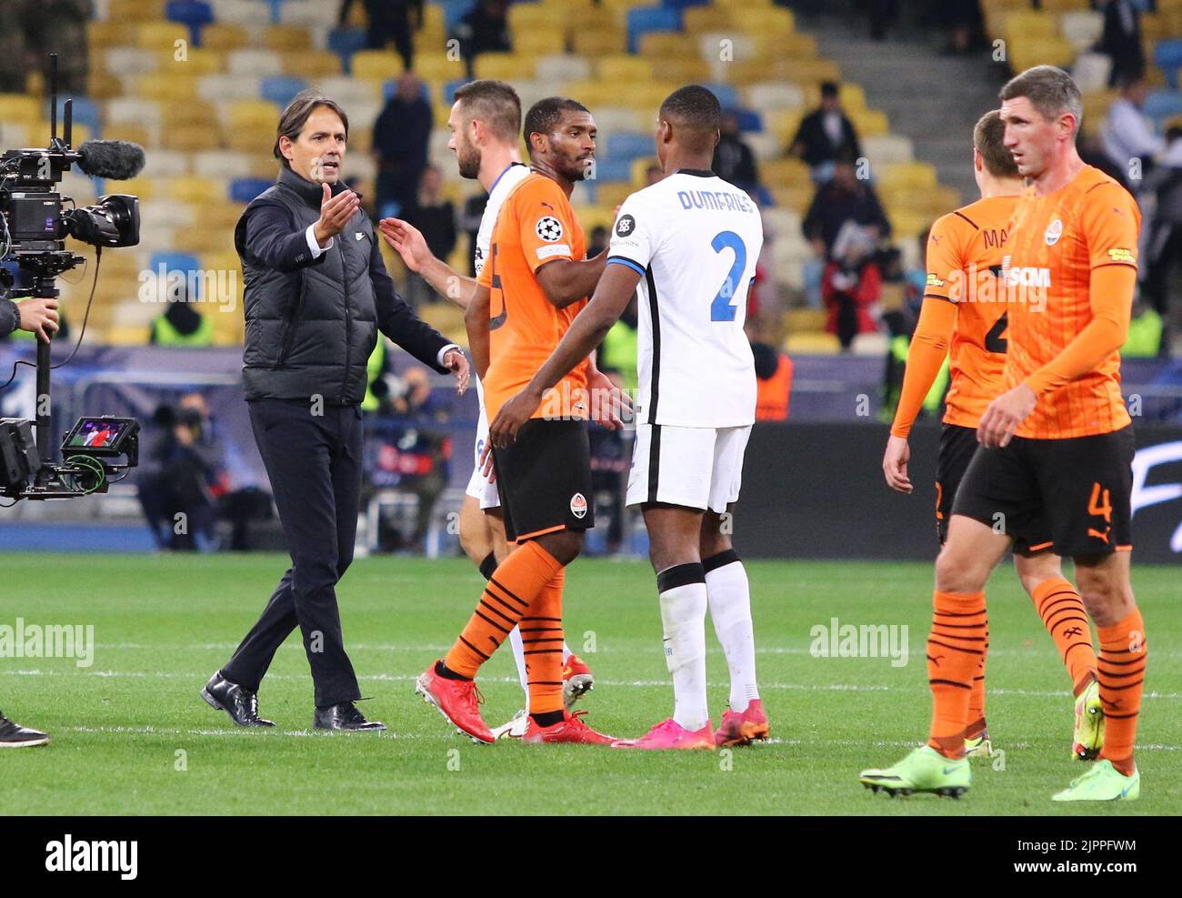 Simone inzaghi goal inter hi-res stock photography and images - Alamy