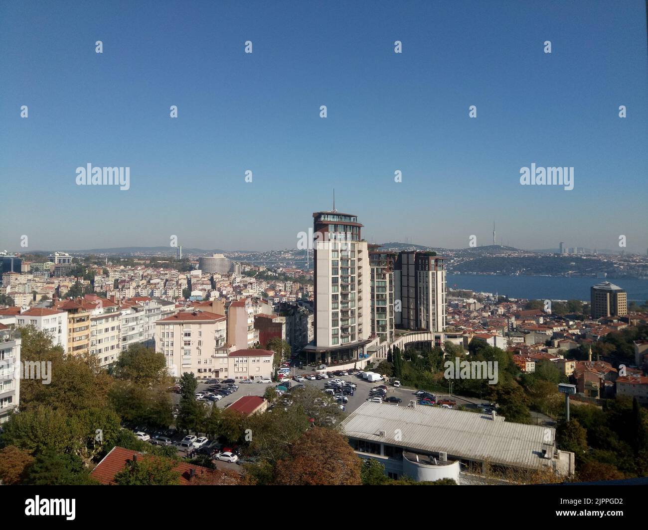 A landscape view of the beautiful Istanbul city buildings and the sea ...