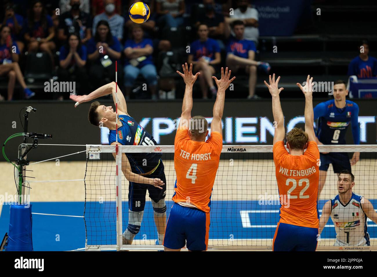 Yuri romano volleyball hi-res stock photography and images - Alamy