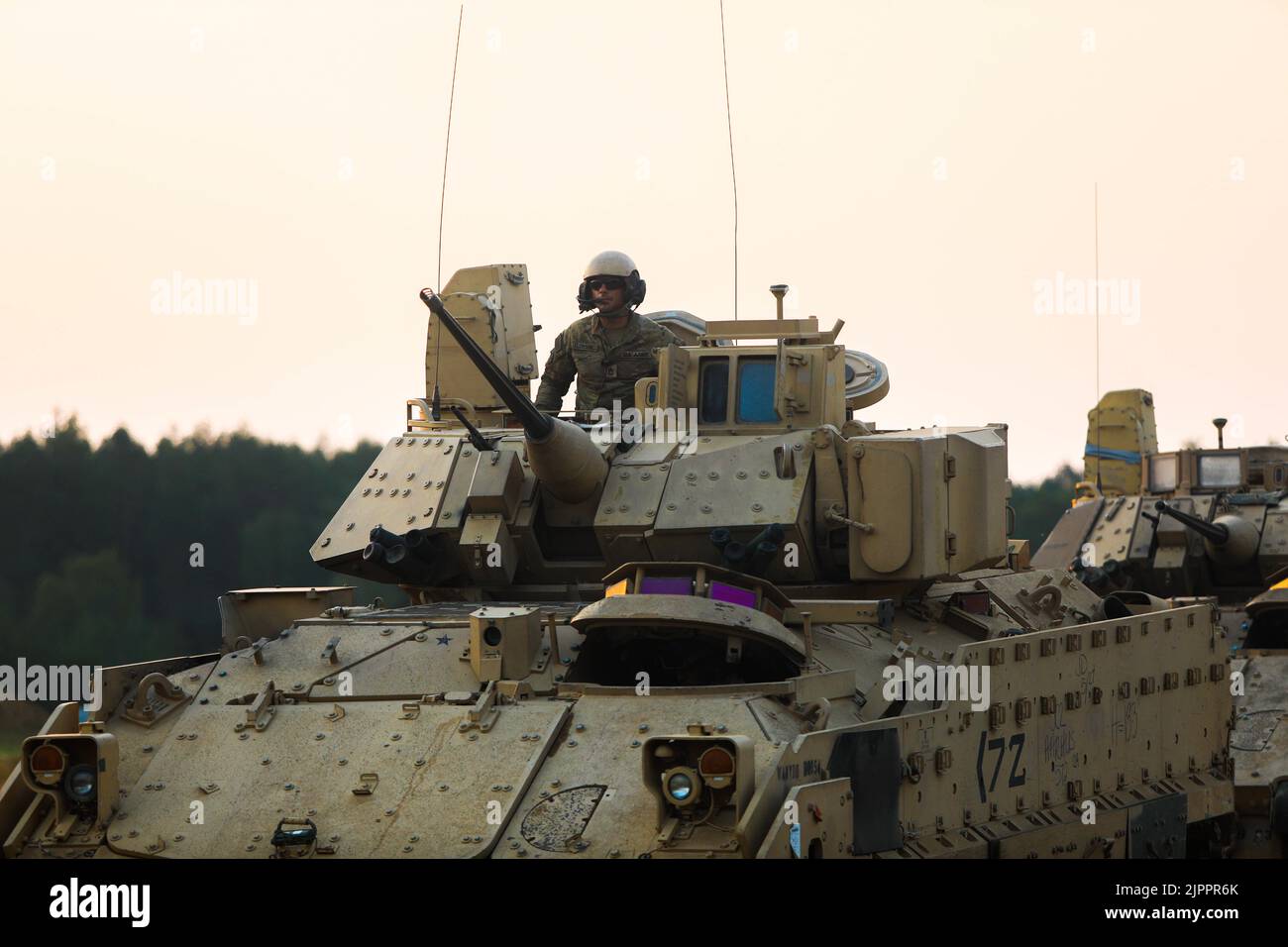 U.S. Army soldiers, assigned to the 3rd Armored Brigade Combat Team ...