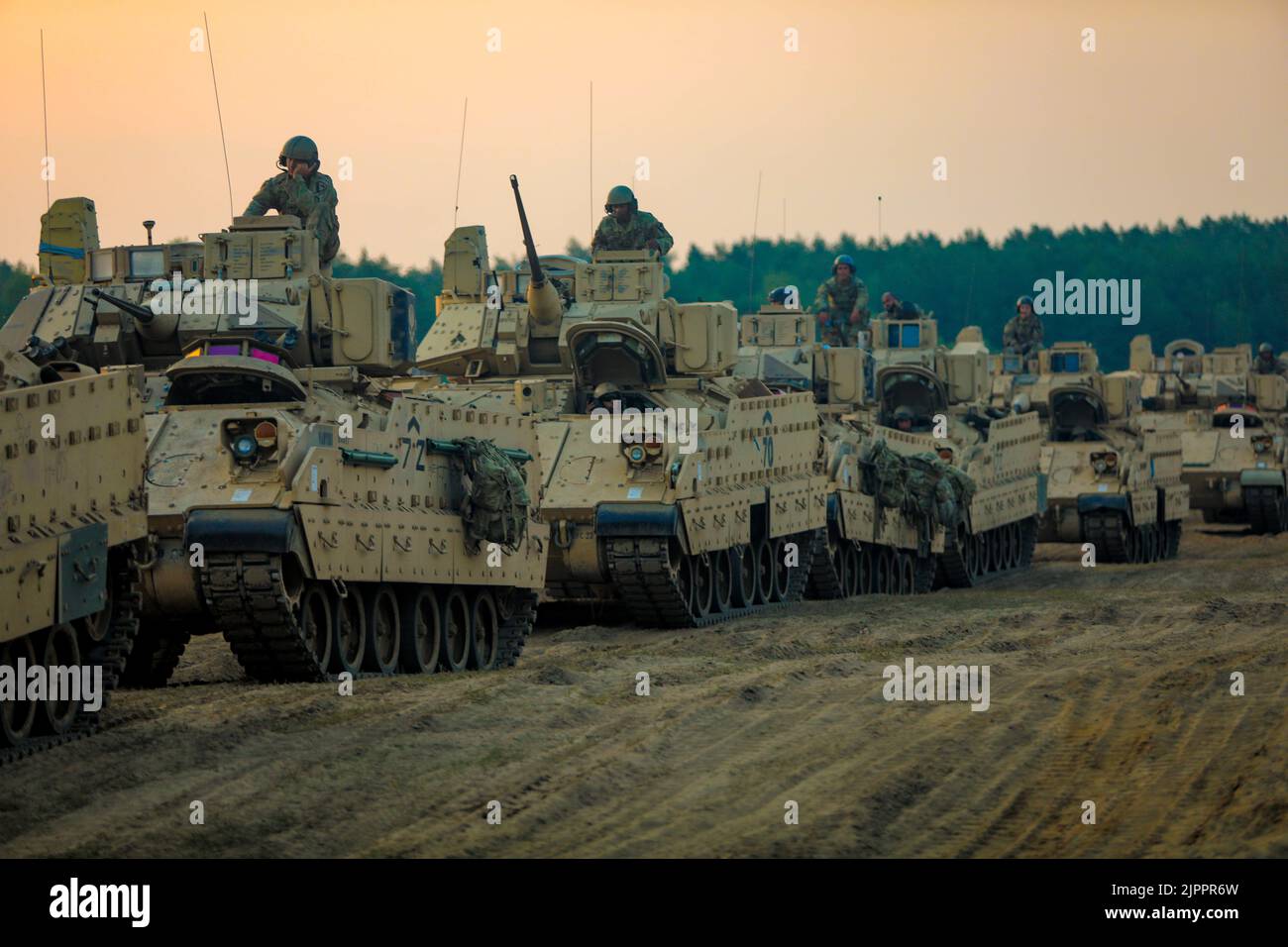 U.S. Army soldiers, assigned to the 3rd Armored Brigade Combat Team ...