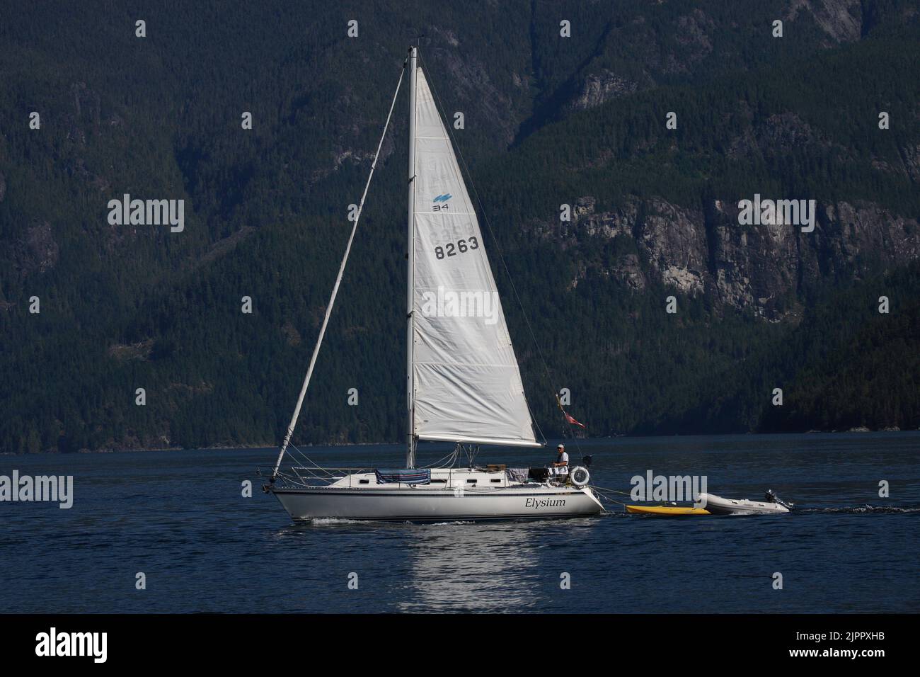 Segelboot meer hi-res stock photography and images - Alamy