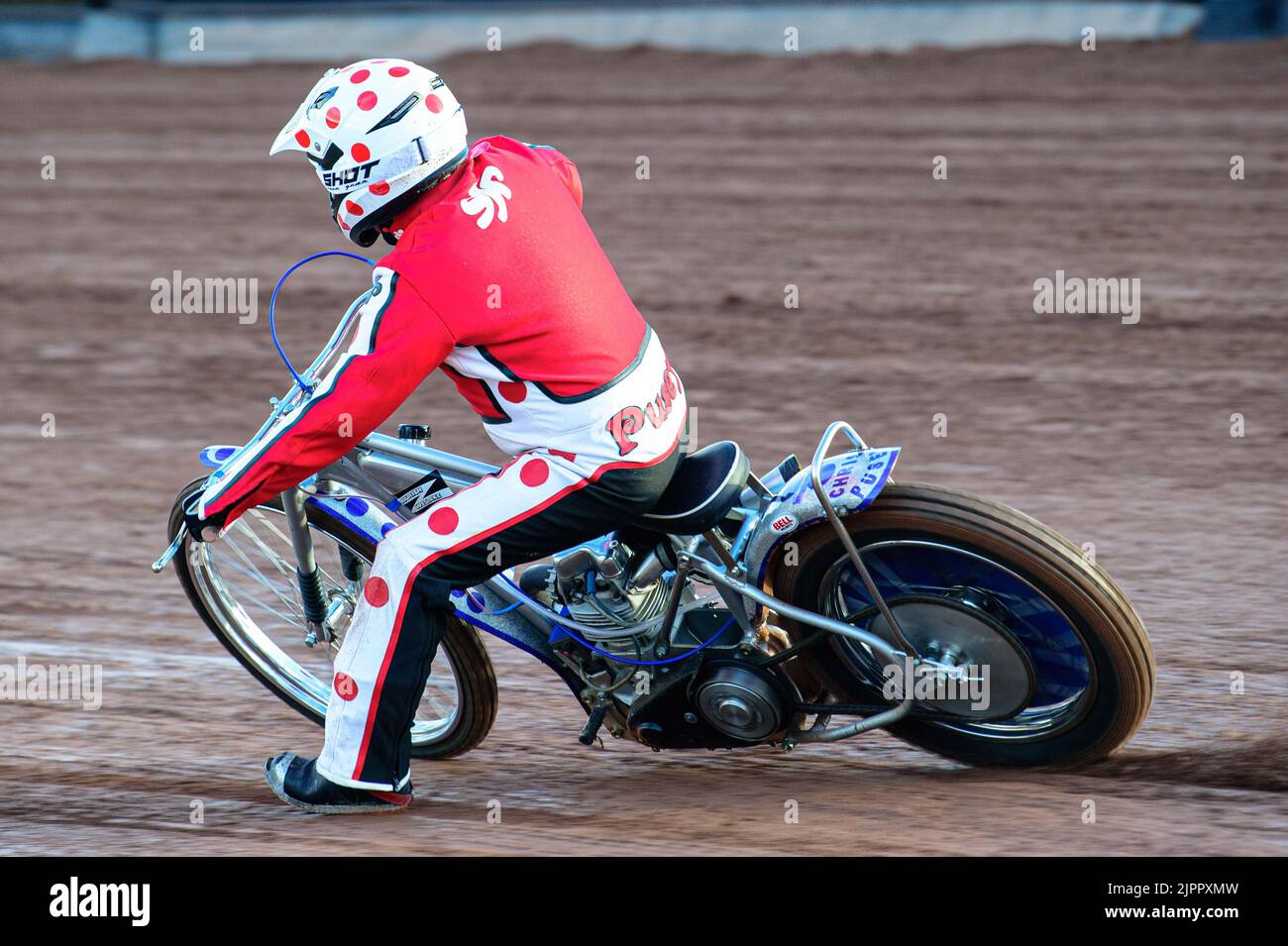 Manchester, UK. 19th Aug 2022. Geoff Pusey doing some demonstration ...