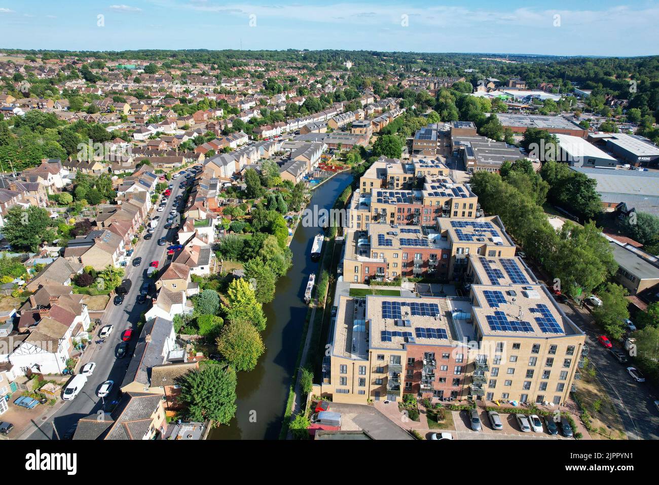 Hemel hempstead station hi-res stock photography and images - Alamy