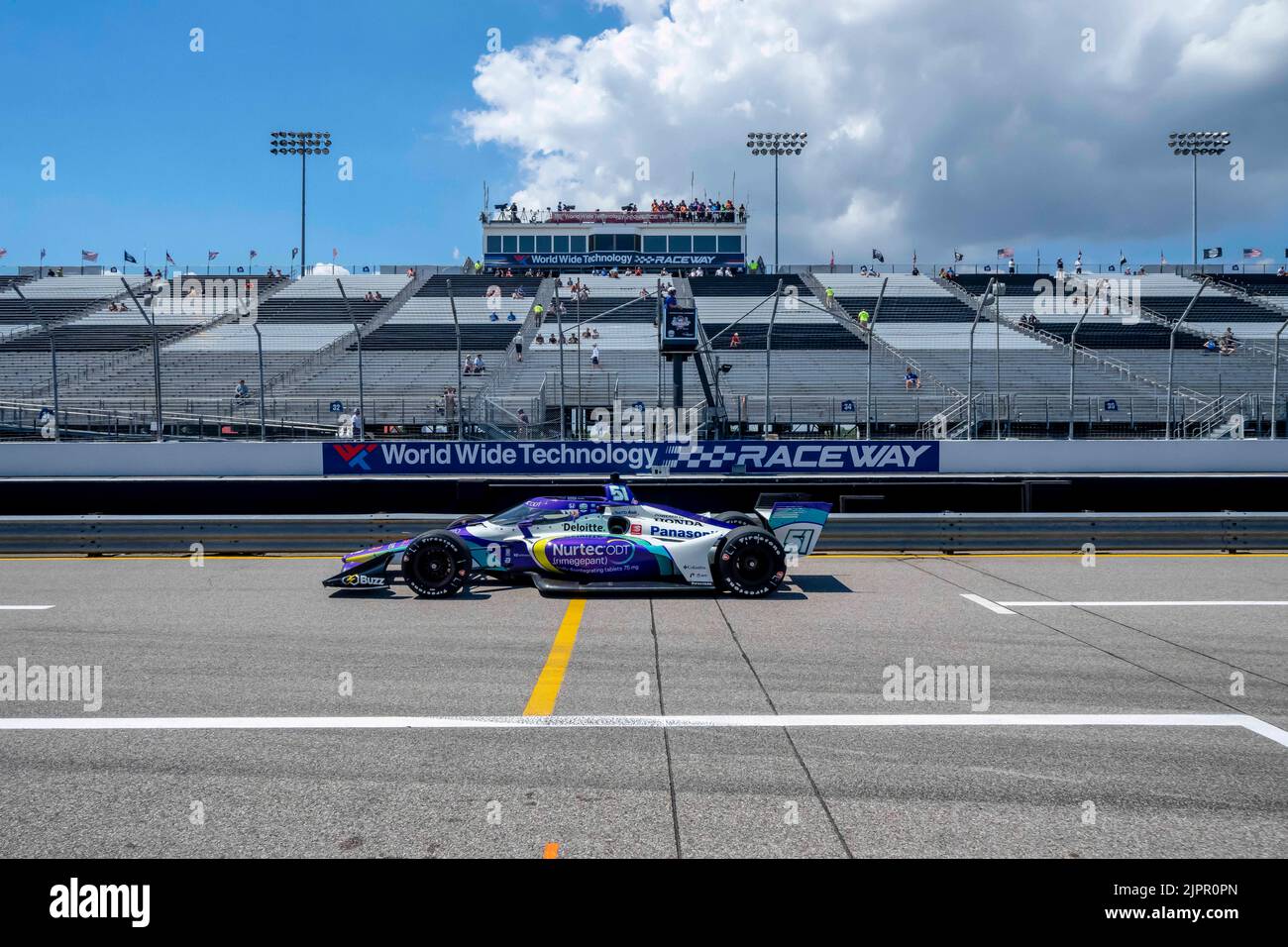 Madison, IL, USA. 19th Aug, 2022. TAKUMA SATO (51) of Tokyo, Japan ...