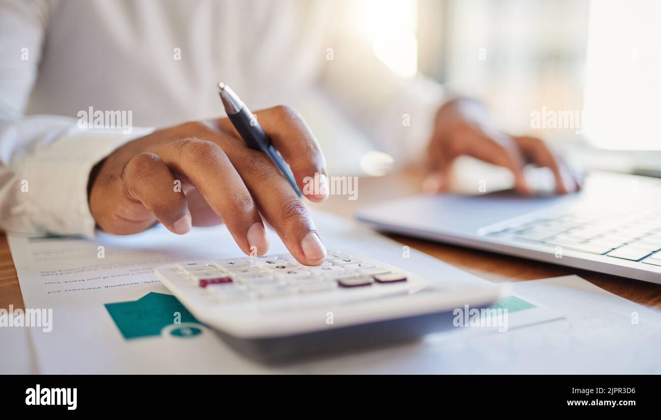 Fintech workspace hi-res stock photography and images - Alamy