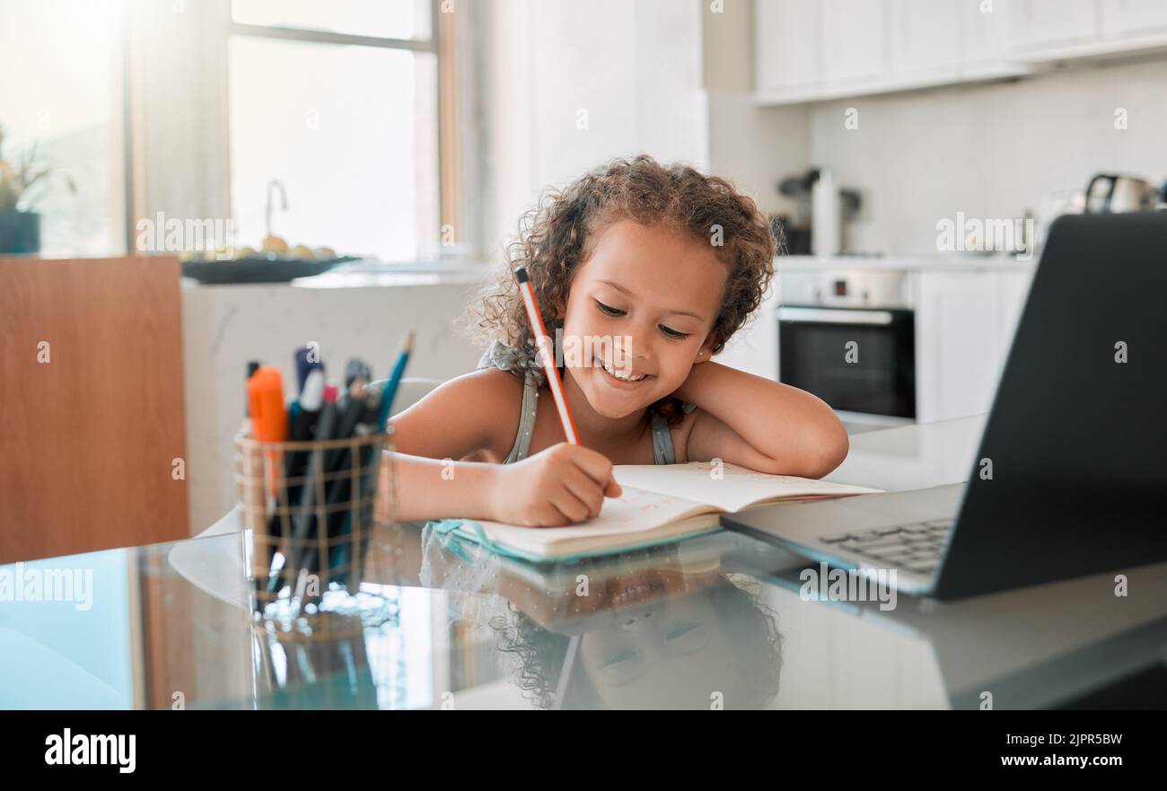 Education online laptop girl student hi-res stock photography and ...