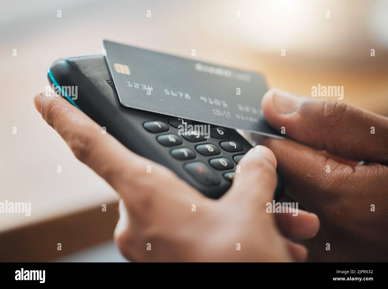 Modern store hi-res stock photography and images - Alamy