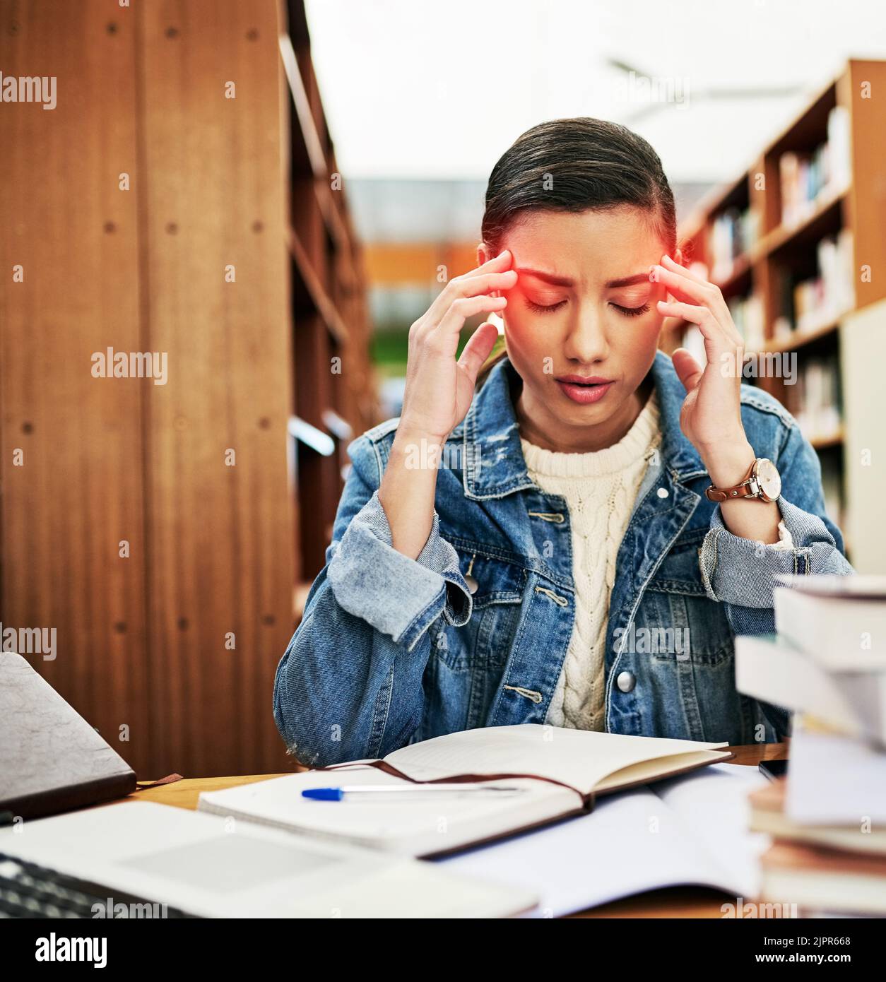 Stressed out student hi-res stock photography and images - Alamy