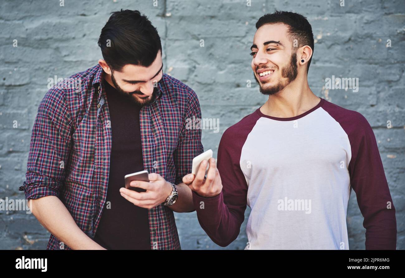 Connect with the city wall hi-res stock photography and images - Alamy