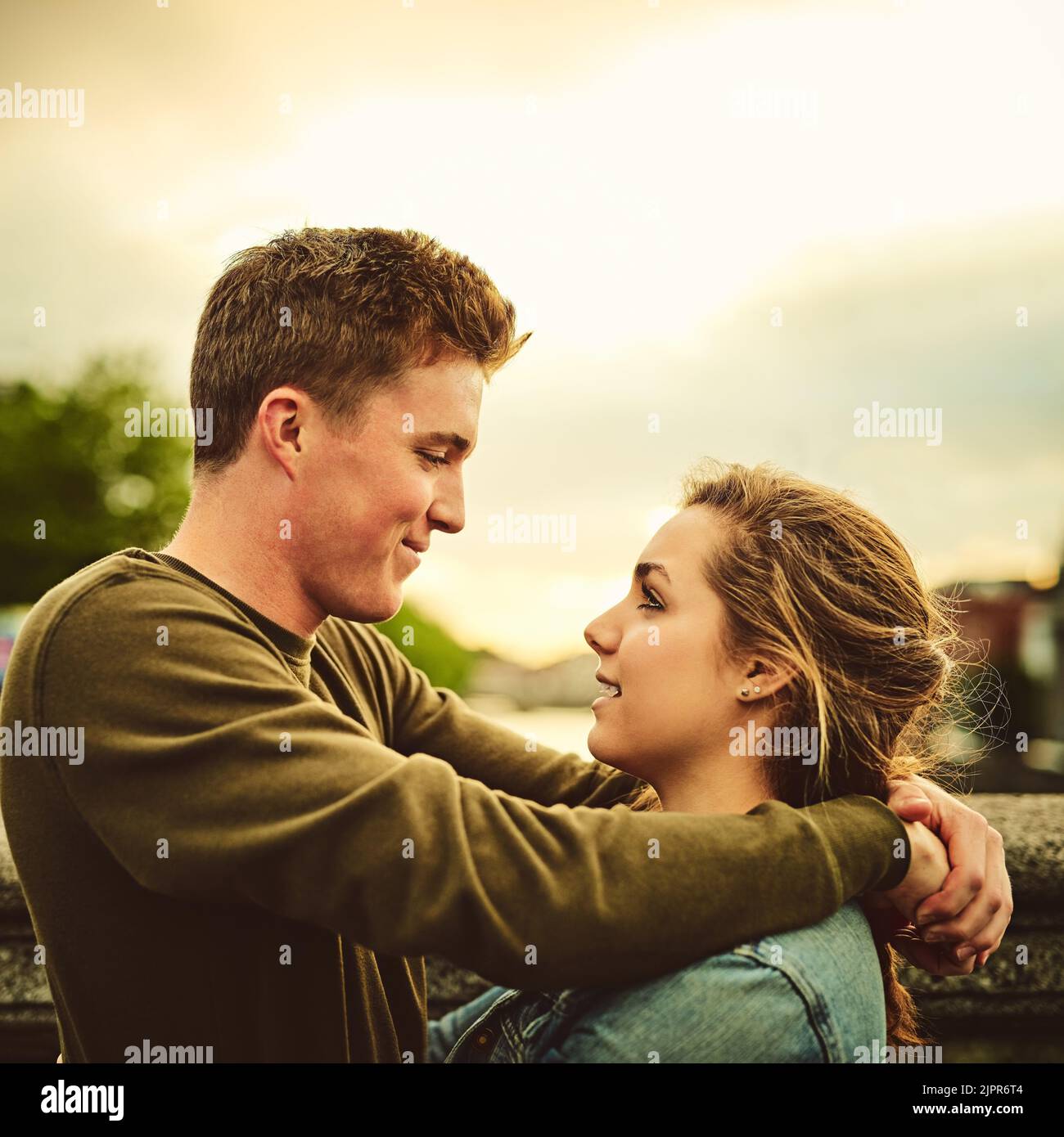 Intimate gesture hi-res stock photography and images - Alamy