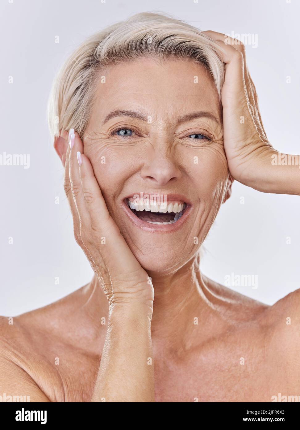 Old skin body hi-res stock photography and images - Alamy